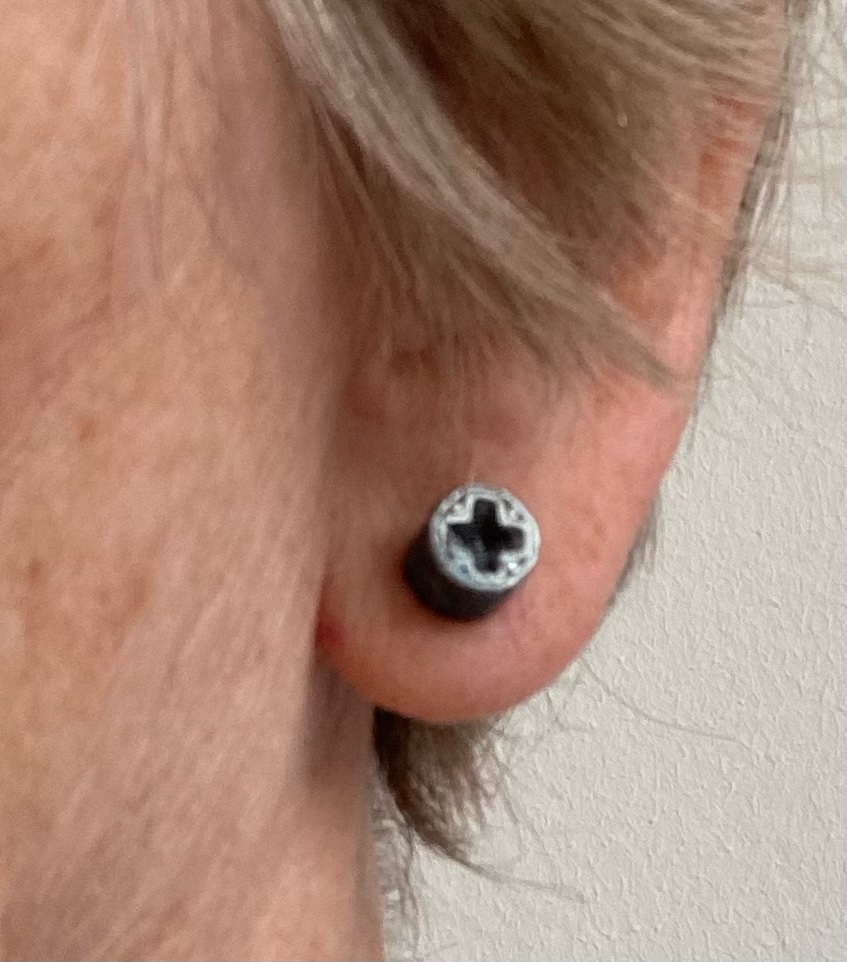 Ear screw with magnets by Stibiac | Download free STL model ...