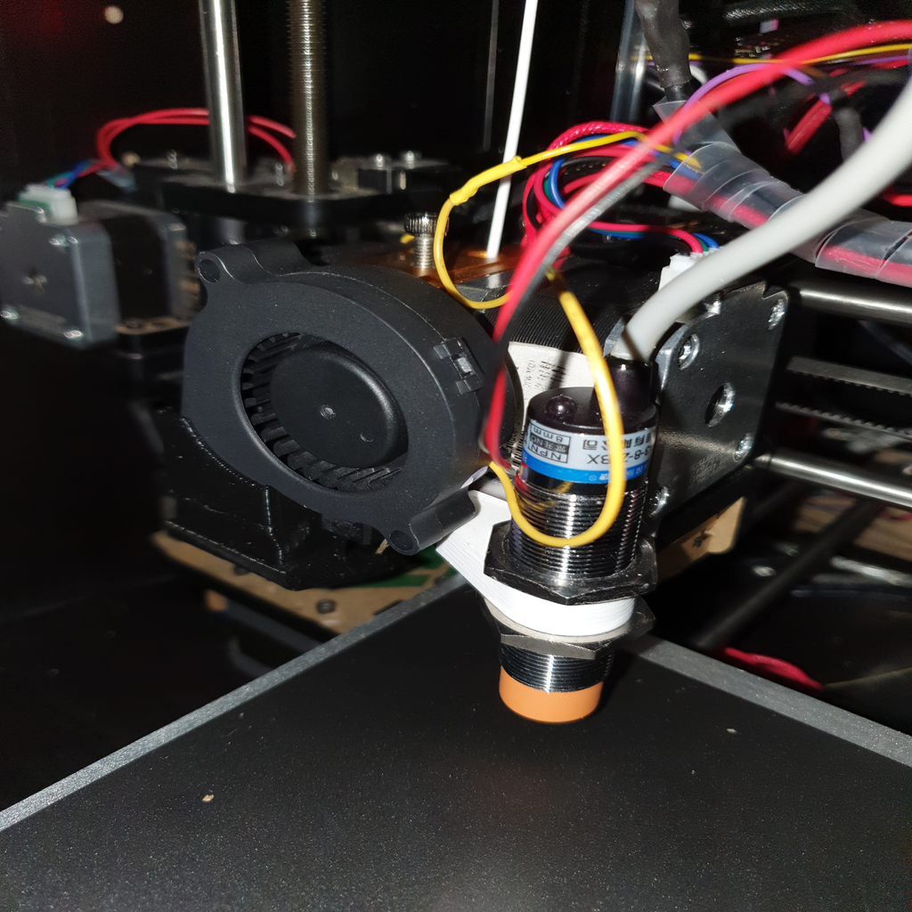 Holder capacitive sensor 18mm (on Geeetech Prusa i3) by andr3 ...