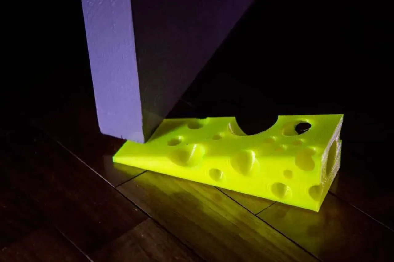 Cheeze door-stop. by terenceang | Download free STL model | Printables.com