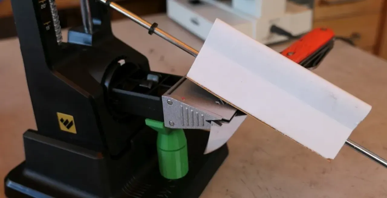 WorkSharp Precision Adjust abrasive holder by Fulton | Download free ...