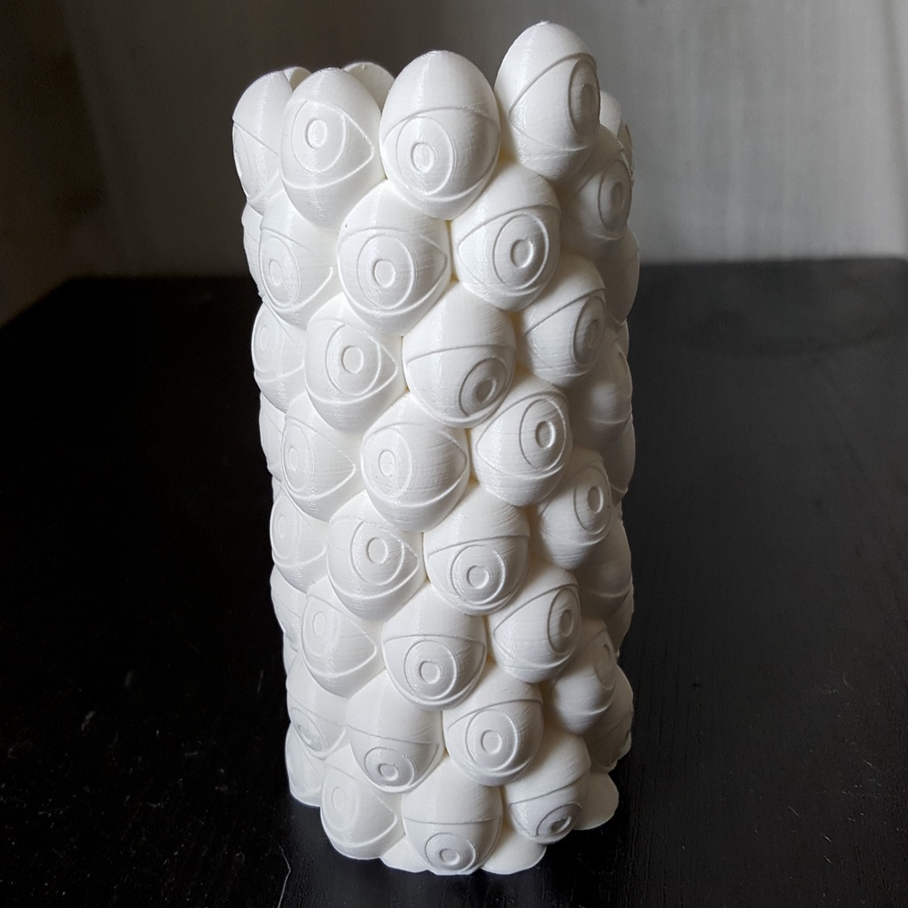 Customizable Eye Tube / Cup by SavageRodent | Download free STL model ...