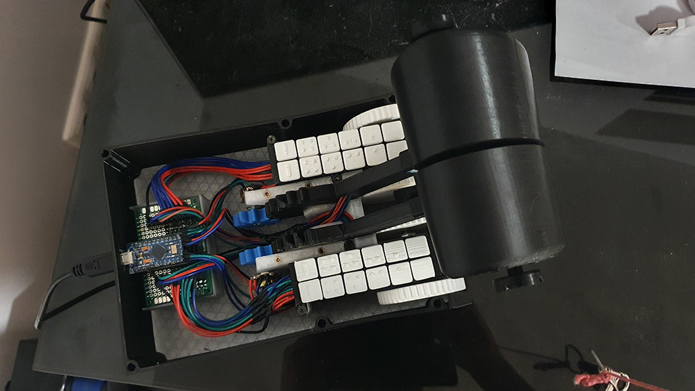 Throttle with 7 axis and 32 buttons by Laisch | Download free STL model ...