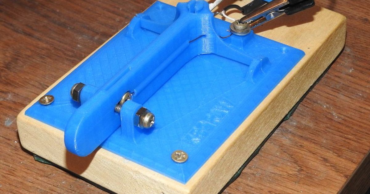 Side Swiper (cootie) Morse key. Minimal hardware req. by KB9RLW ...