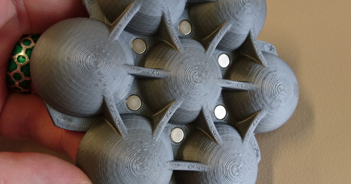 Spherecase Magnetic Dice Box by wuerfel | Download free STL model ...