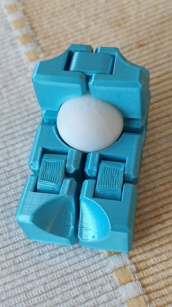 infinity cube fidget with ball inside by WillyCi | Download free STL ...