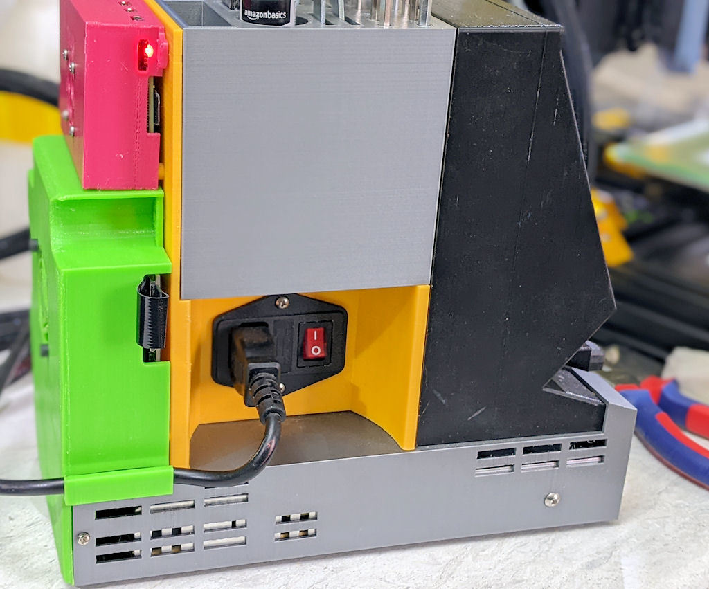 Ender 3, Ender 3 Pro Electronics Enclosure (Updated) por ilike2design ...