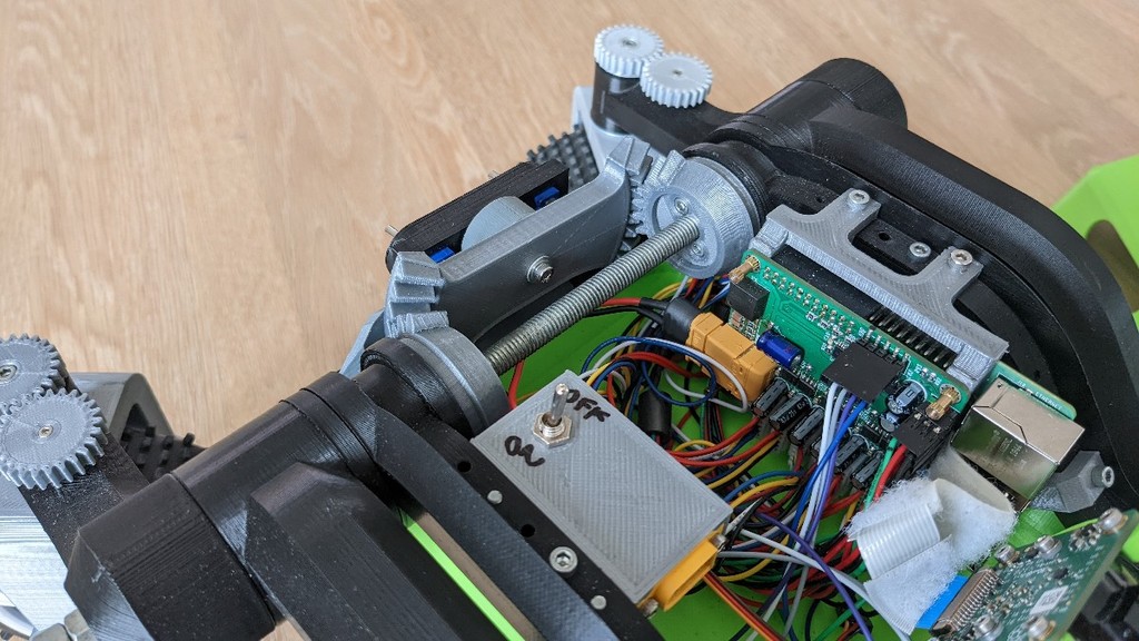 Stair Climbing Rover by WildWilly | Download free STL model ...