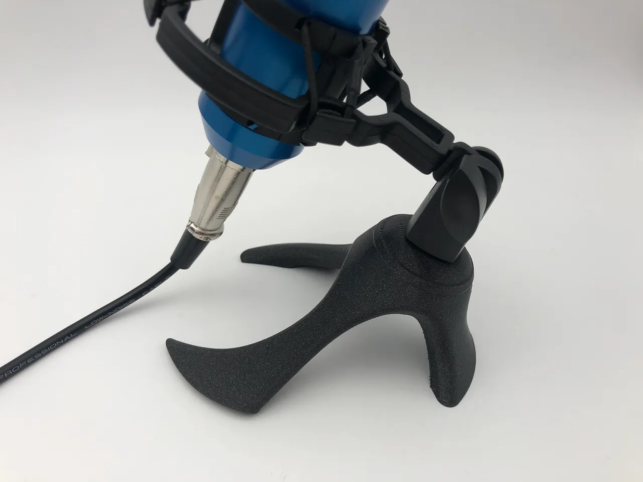 Sleek Microphone Stand by Ryan1705 | Download free STL model ...