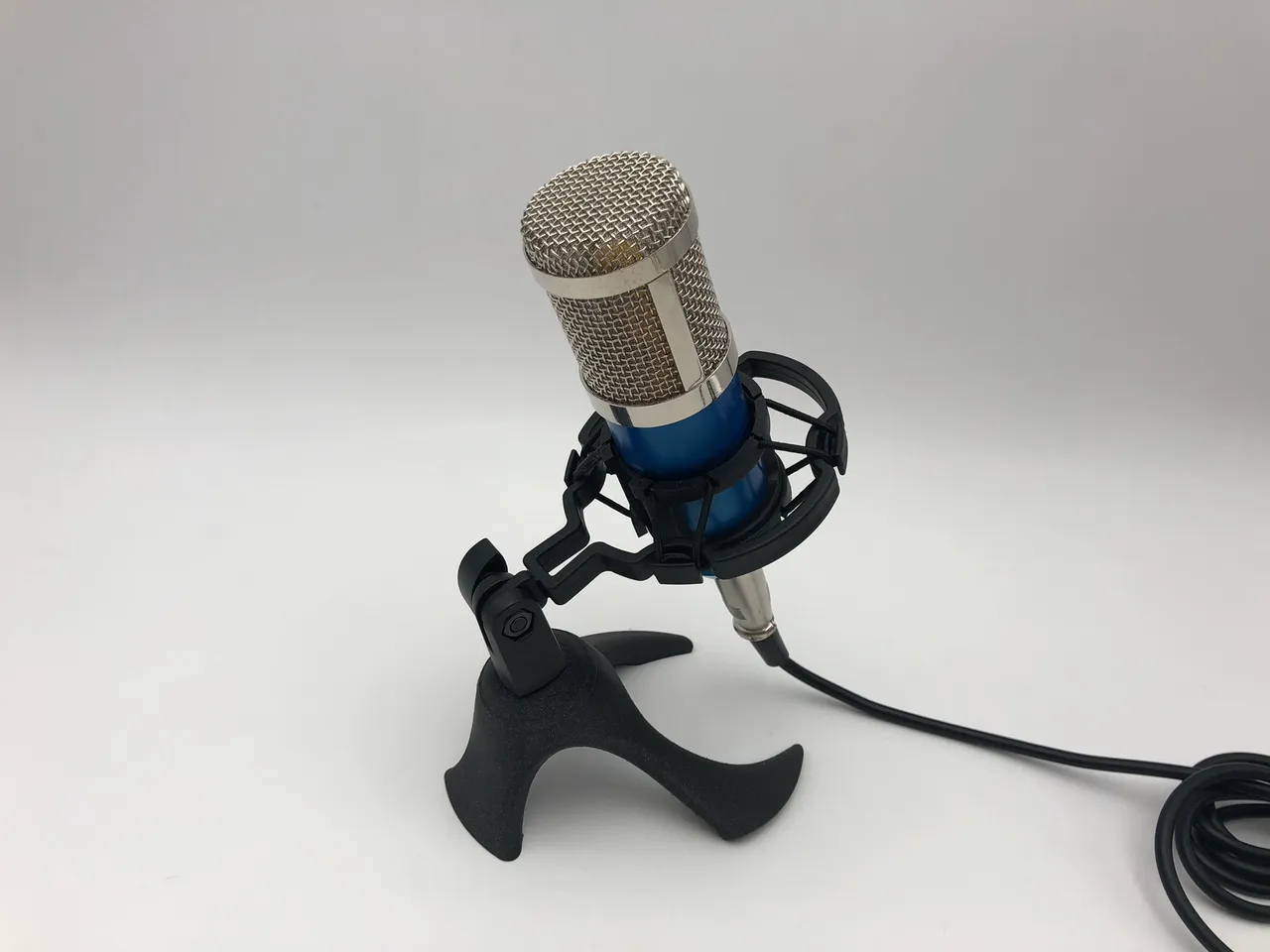 Sleek Microphone Stand by Ryan1705 | Download free STL model ...