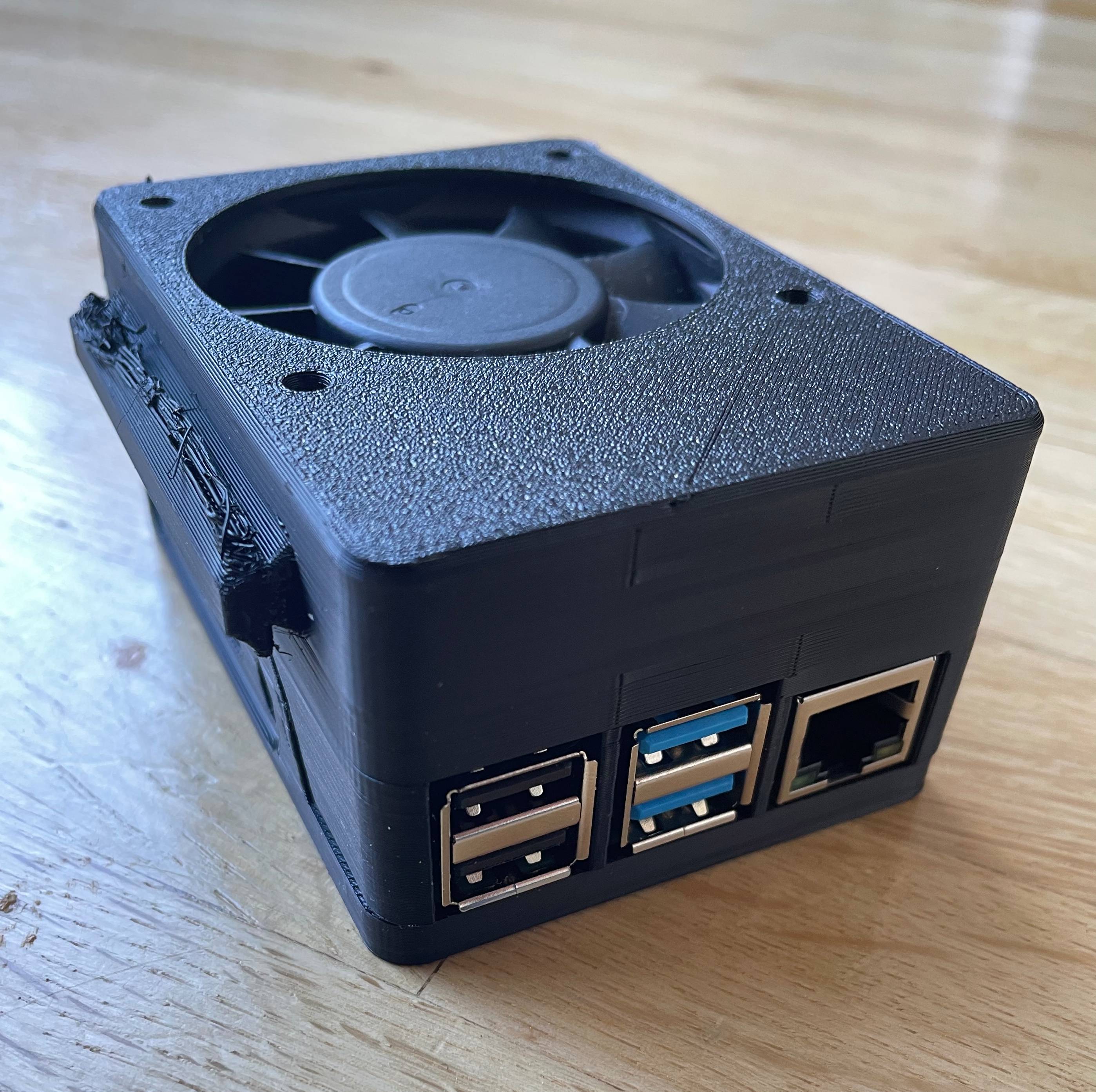 RASPBERRY PI 4 case 50mm fan screwless by feetprints | Download free ...