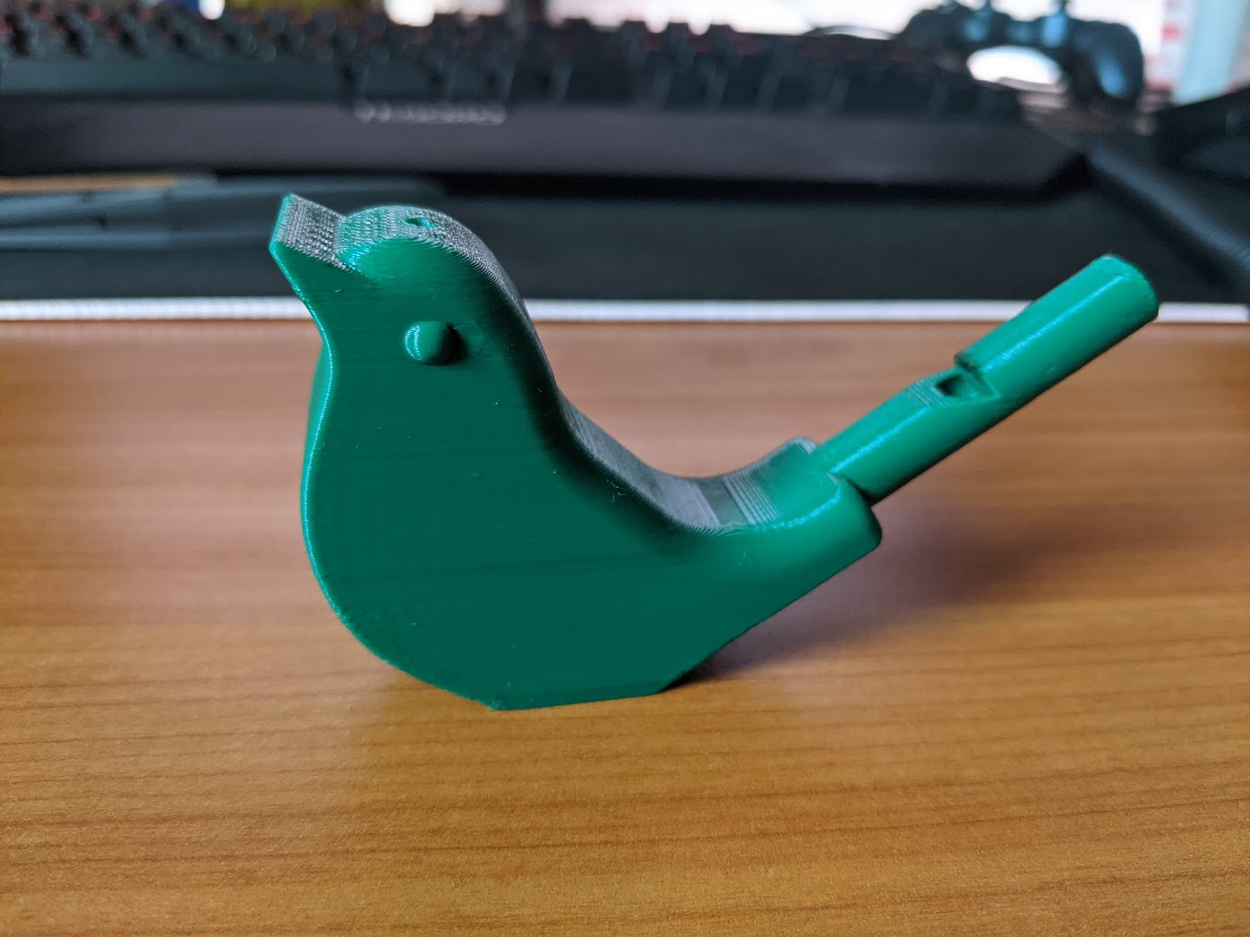 Bird whistle with eyes by Radek | Download free STL model | Printables.com