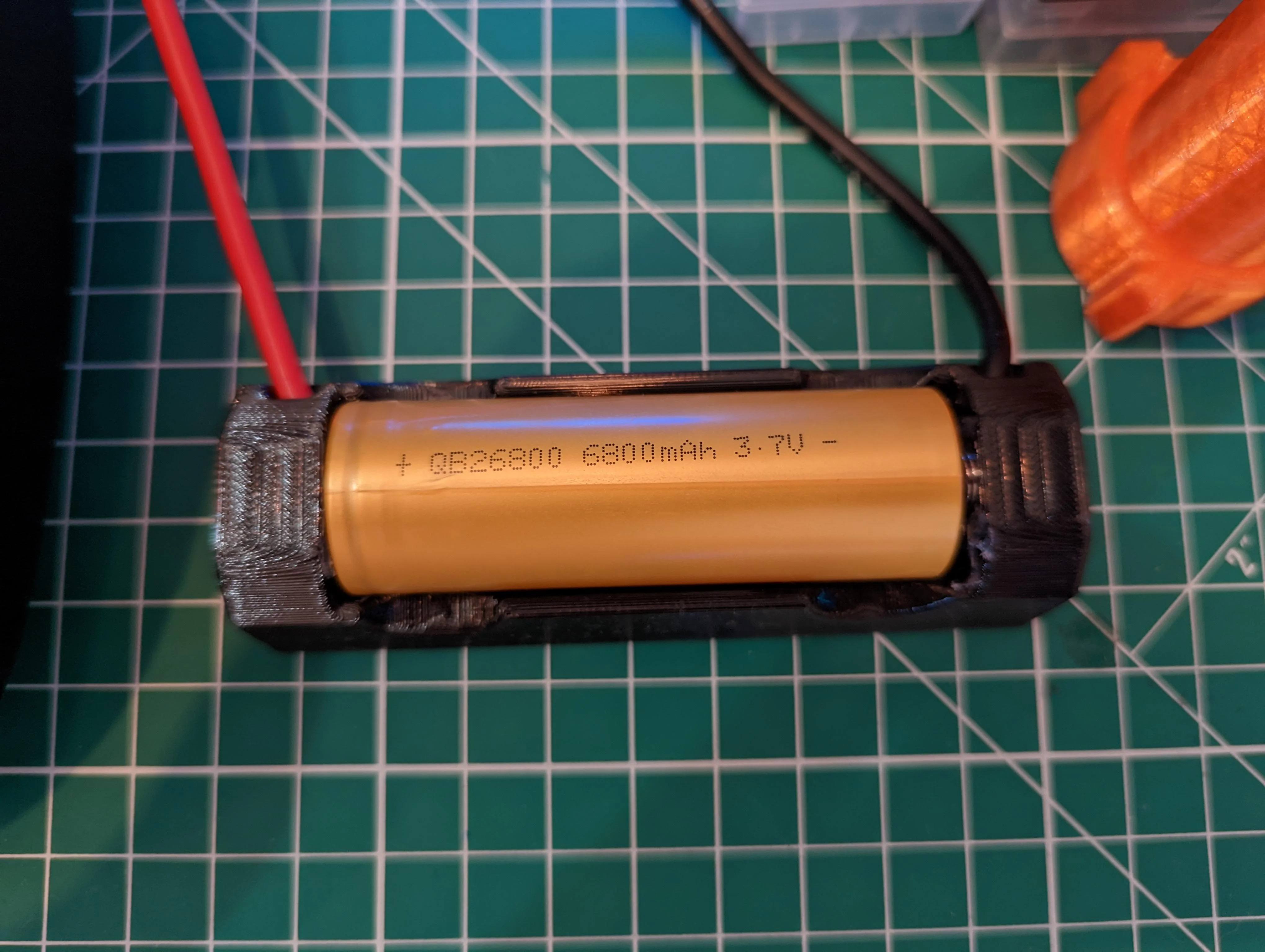 26800 to 18650 adapter (Charging bay) by B20bob | Download free STL ...