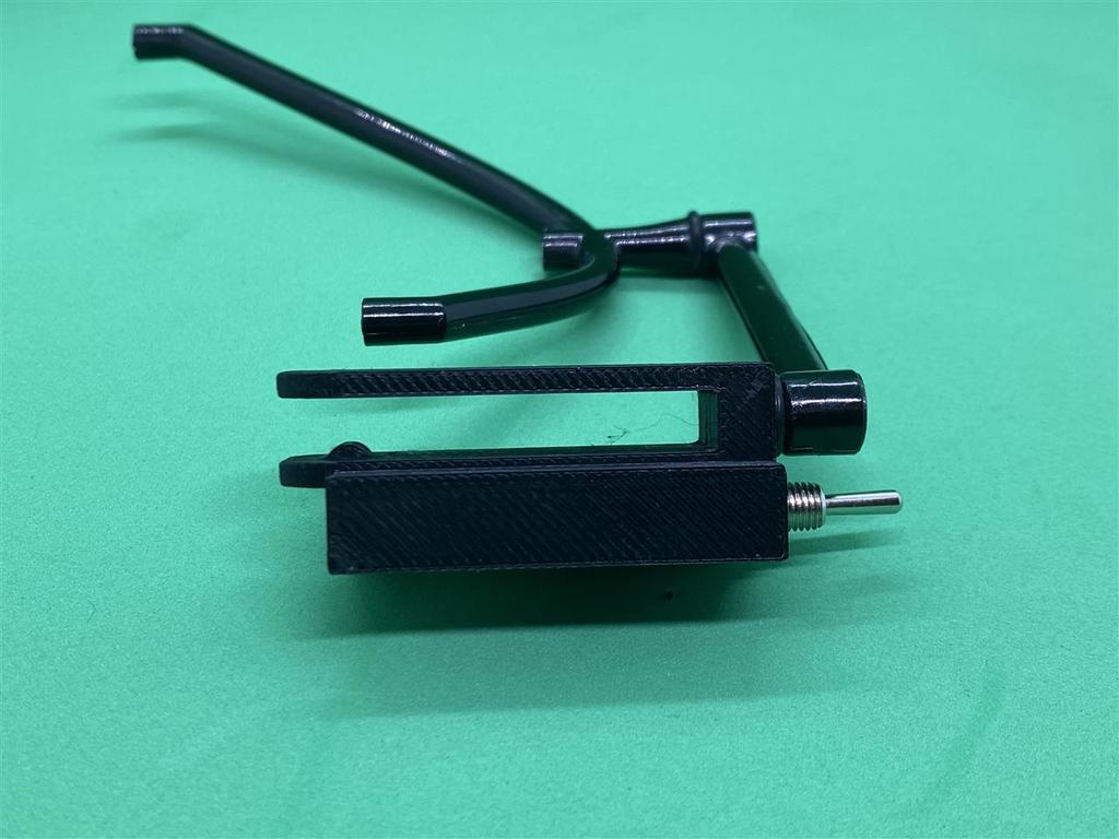 TrackIR TrackClip PRO Battery Compartment Headphones Clip by falken_gt4 ...