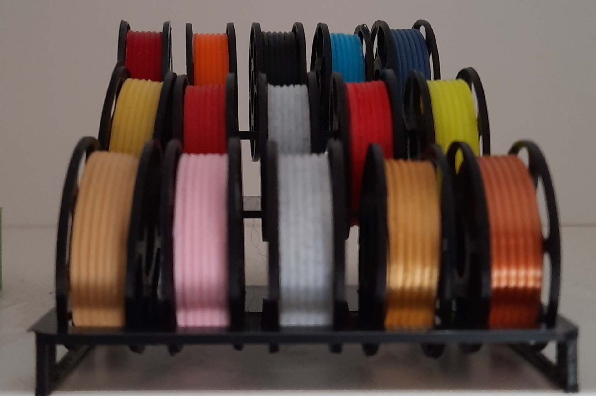 Mini Filament Spool Rack Freestanding von Plezzer | Kostenloses STL ...