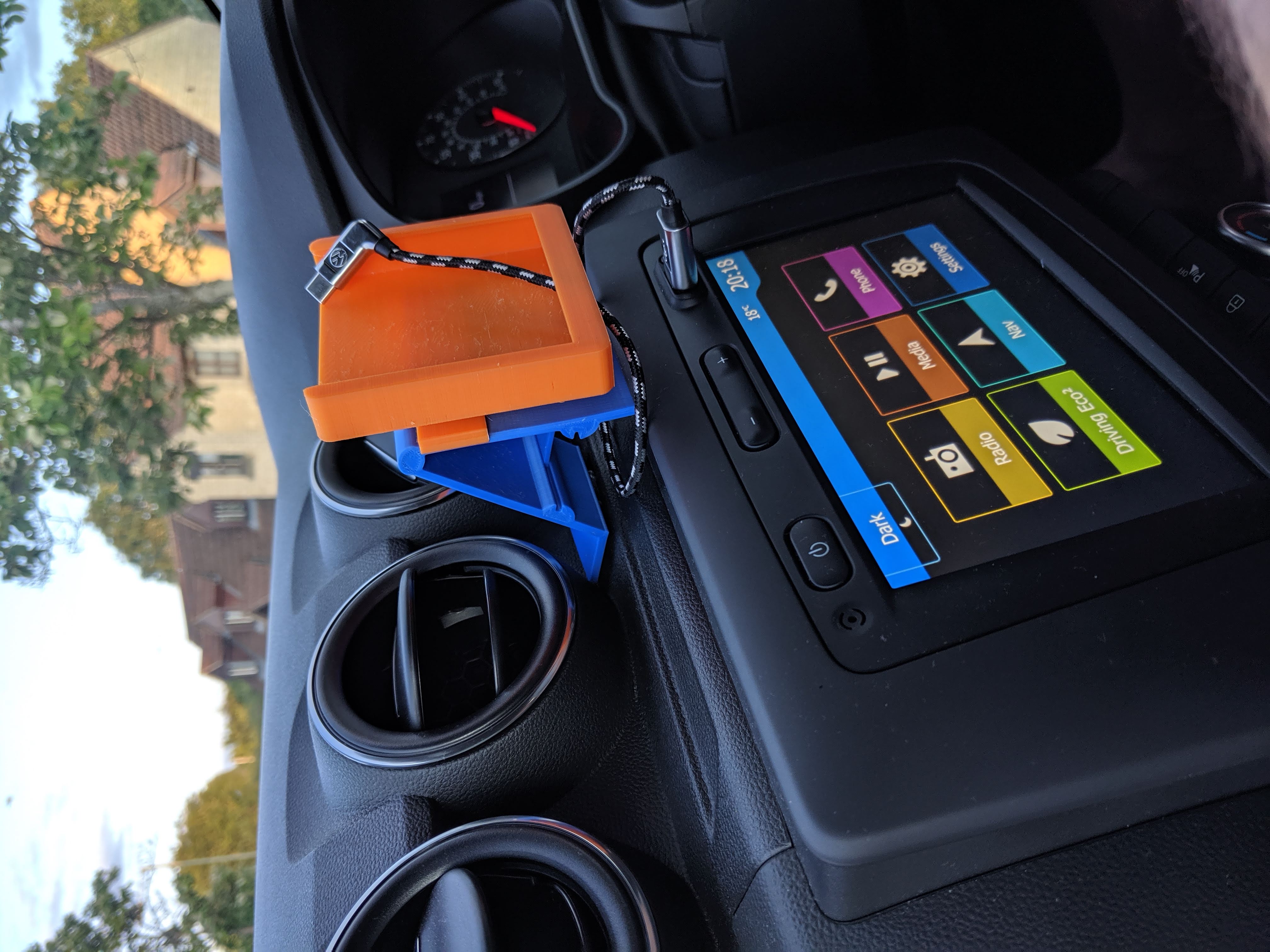 Dacia Duster 2 Phone Mount by DarthTater | Download free STL model ...