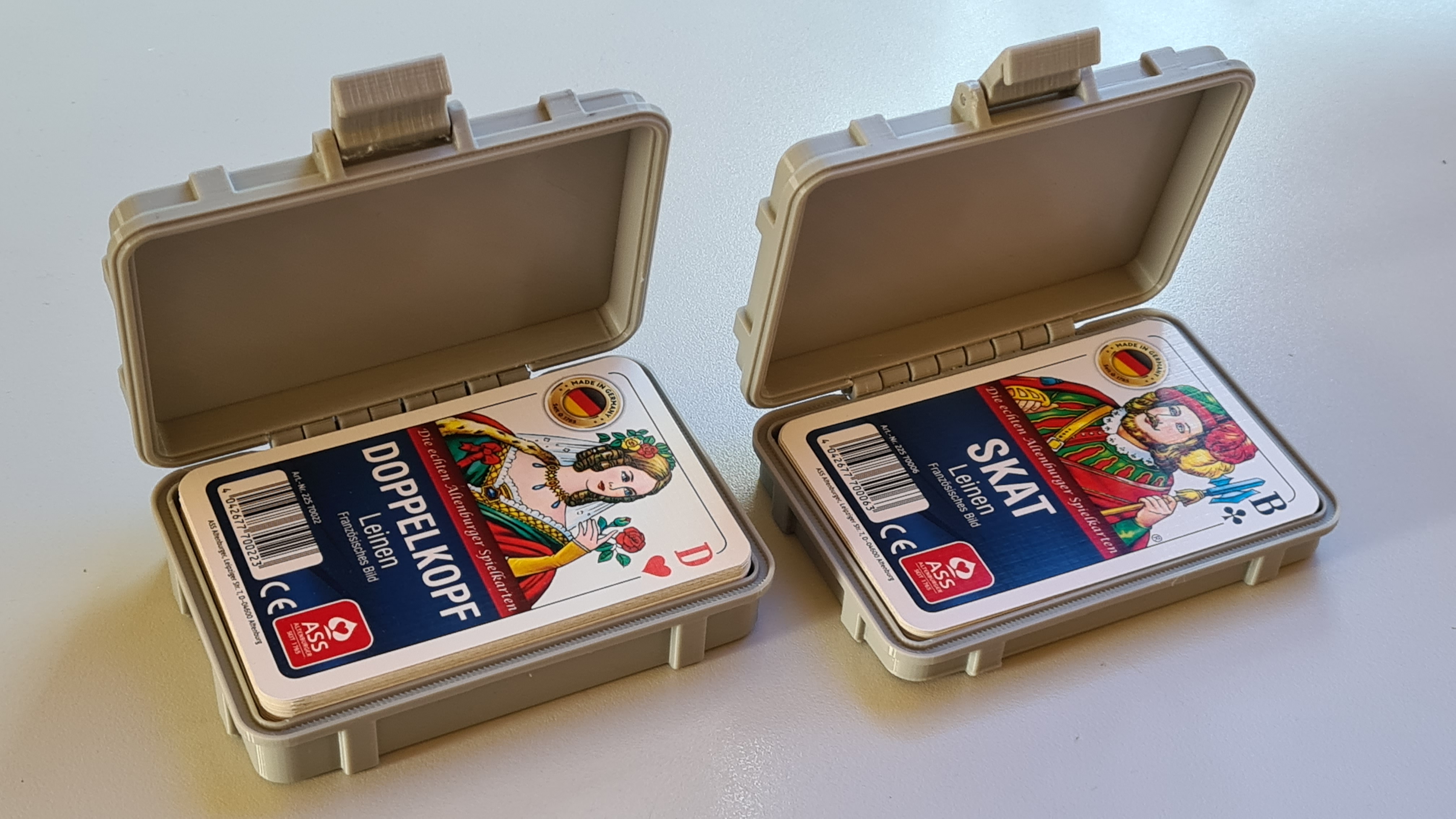 Rugged box for Skat and Doppelkopf by PointNemo | Download free STL ...