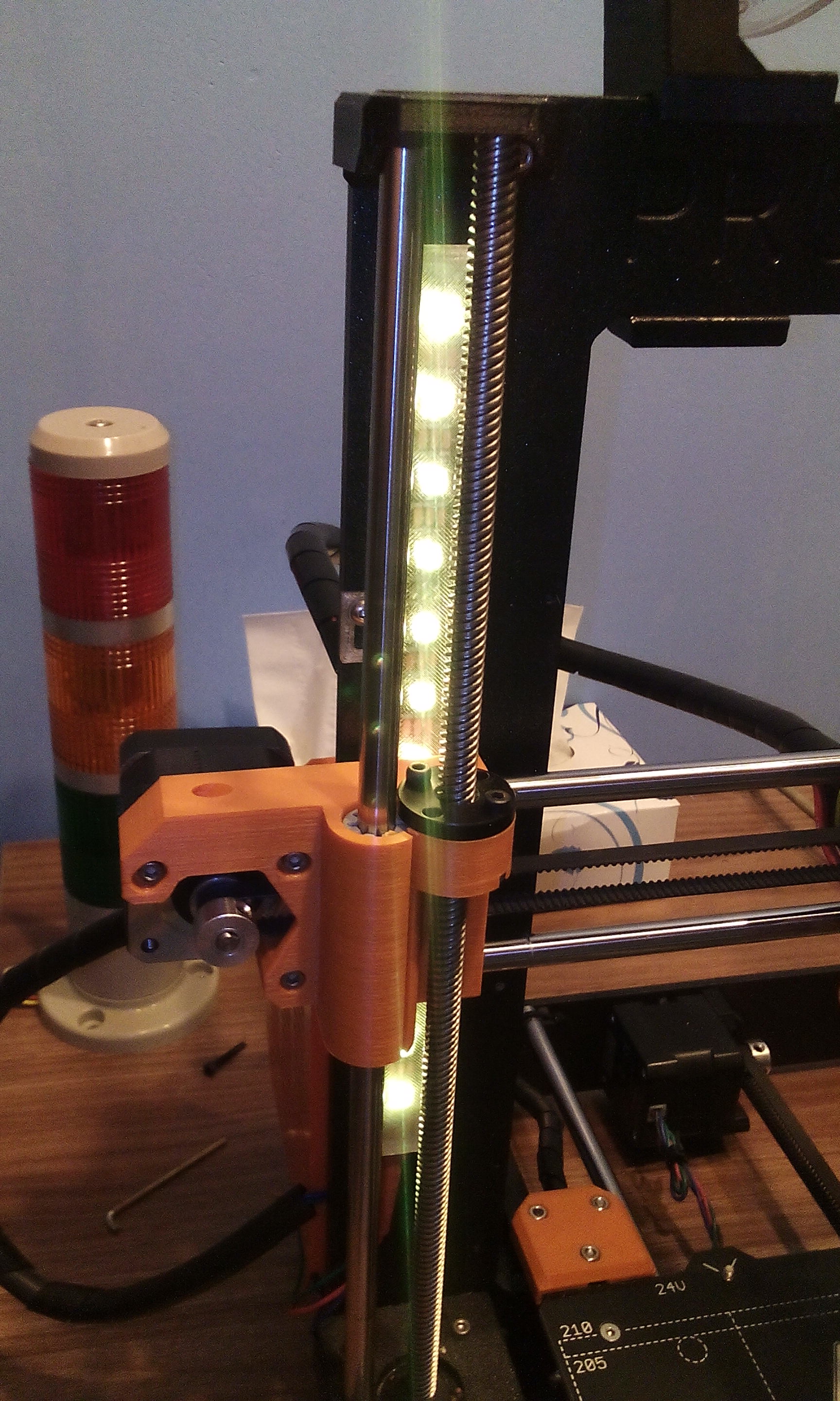 Prusa MK3 led strip signal lamp. by Petr Novacek | Download free STL ...