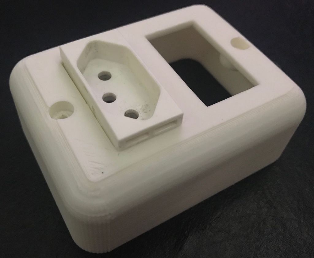 Power Socket Support (Customizable) by rpanachi | Download free STL ...