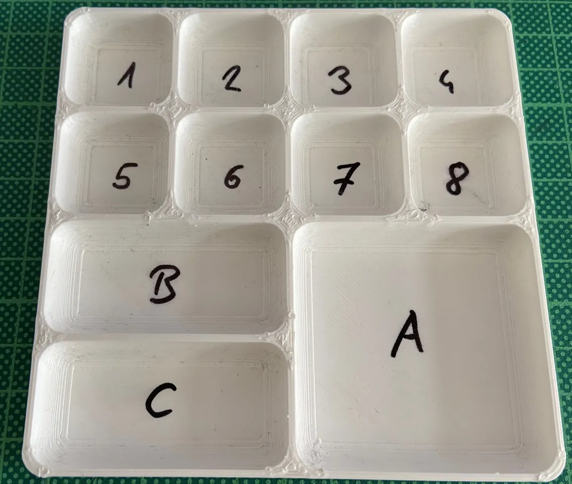 Disassembly Tray / Small parts tray by Scherzherzog | Download free STL ...