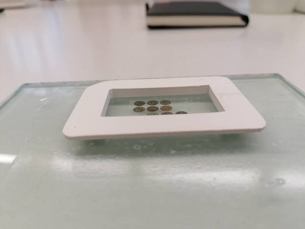 Holder for epoxy mounts von Andreas G | Kostenloses STL-Modell ...