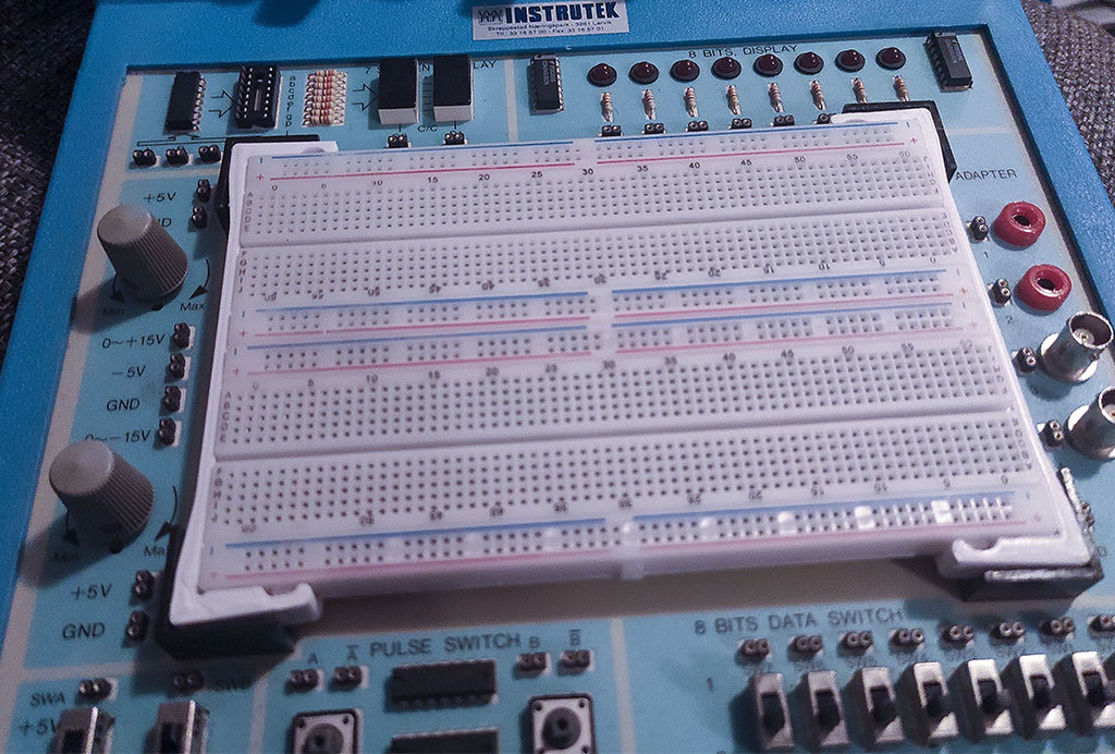 Breadboard adapter for IDL-800 Digital Lab by CapaDIY | Download free ...