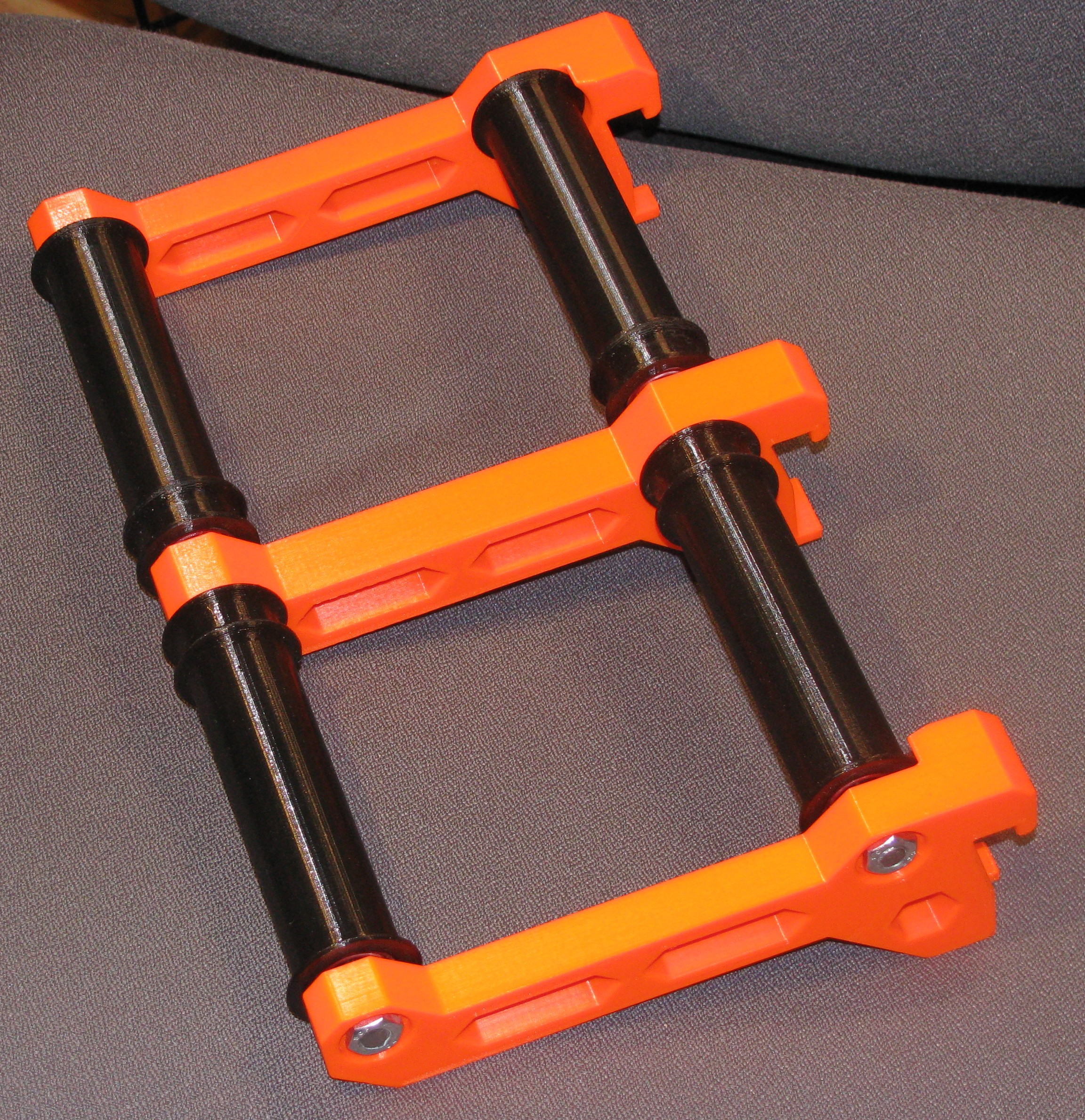 Prusa Doppel Filament Spulenhalter / Double Filament Spool Holder by ...