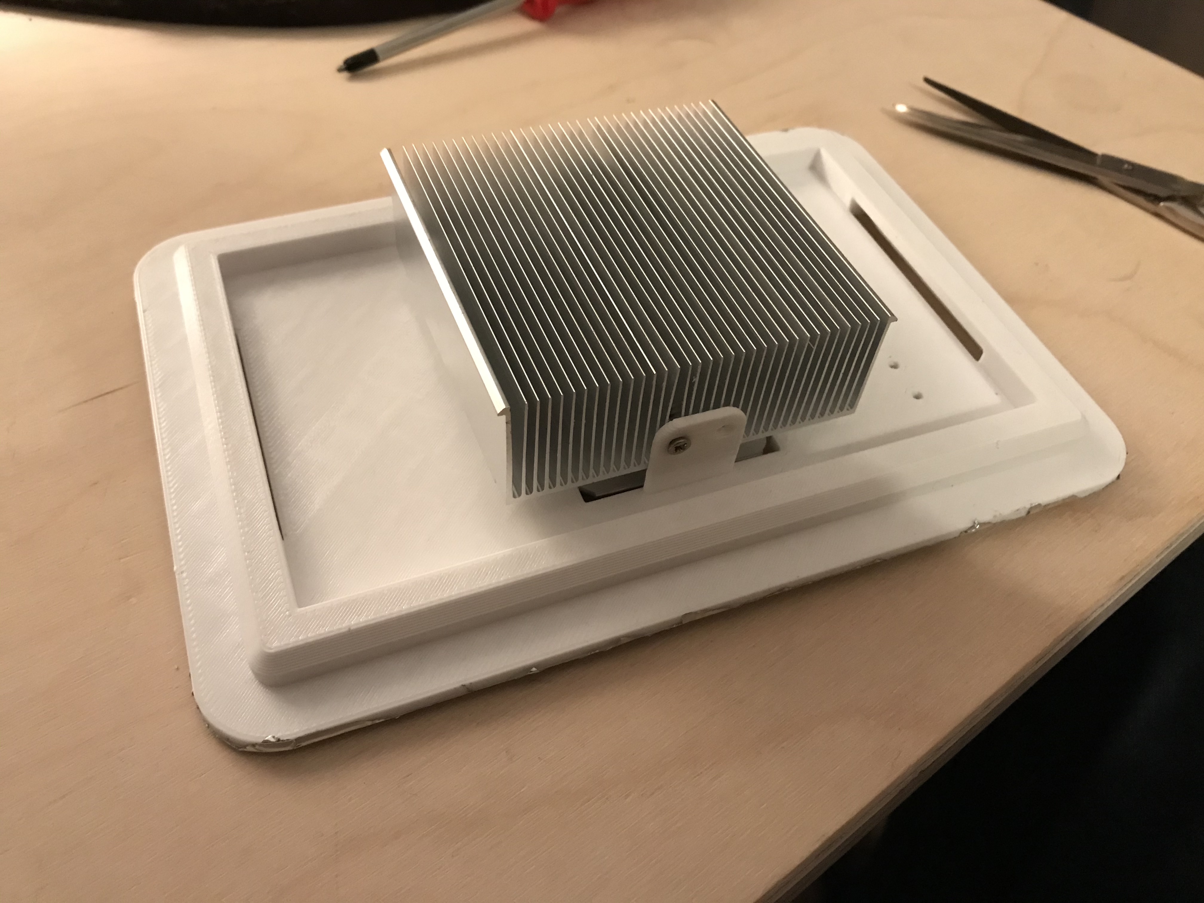 UV resin curing box 2.0 by Feday | Download free STL model | Printables.com