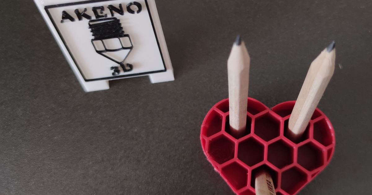 Heart Pen Cup by Akeno | Download free STL model | Printables.com