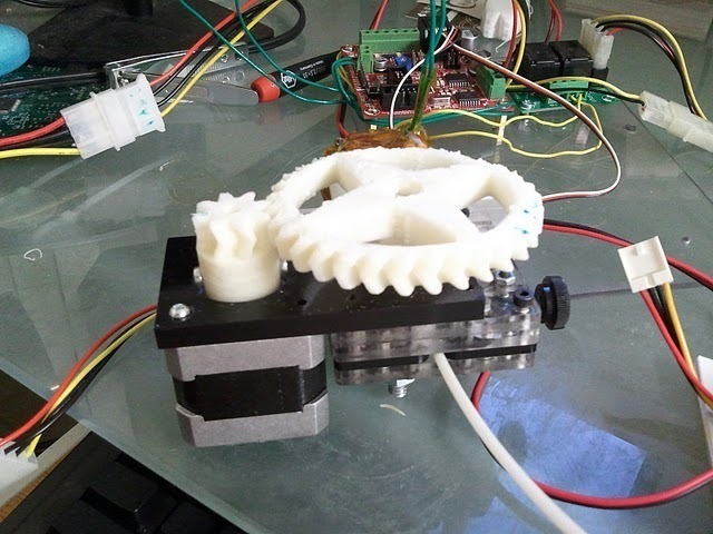 Stepper Upgrade for MK5 Makerbot Plastruder by kai | Download free STL ...