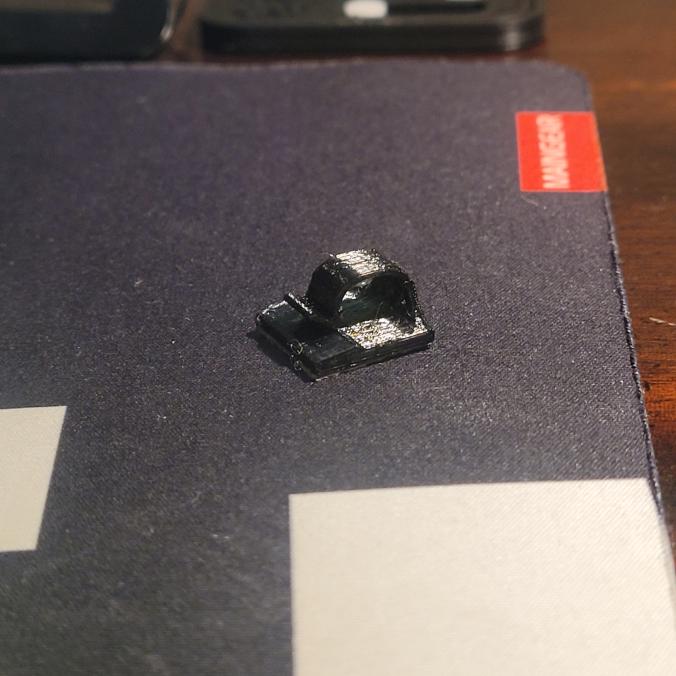 Any Surface Desk / Car Cable Clip (Foam Tape) by Matro3D | Download ...