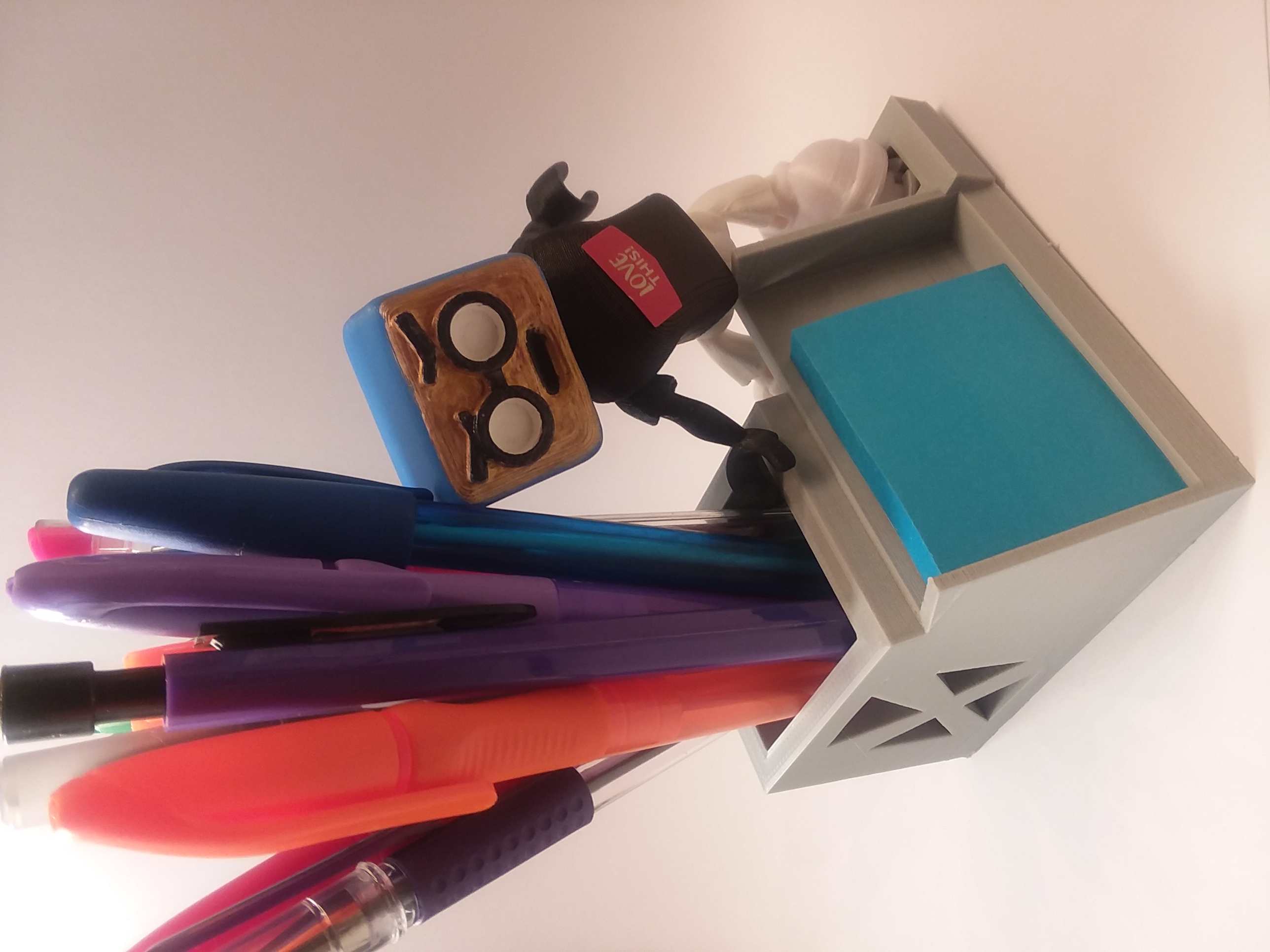 Boxseez Pen Stands by Boxseez | Download free STL model | Printables.com