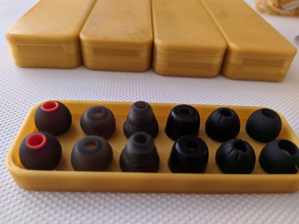 Earbud storage box by feletoch | Download free STL model | Printables.com