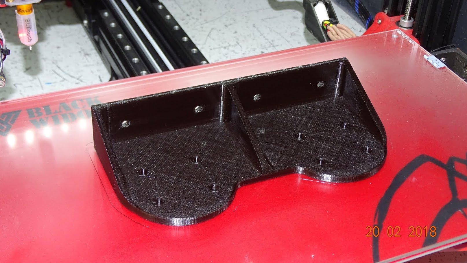 Wall Housing Bracket For 10 Inches Water Filter by Paragon | Download ...