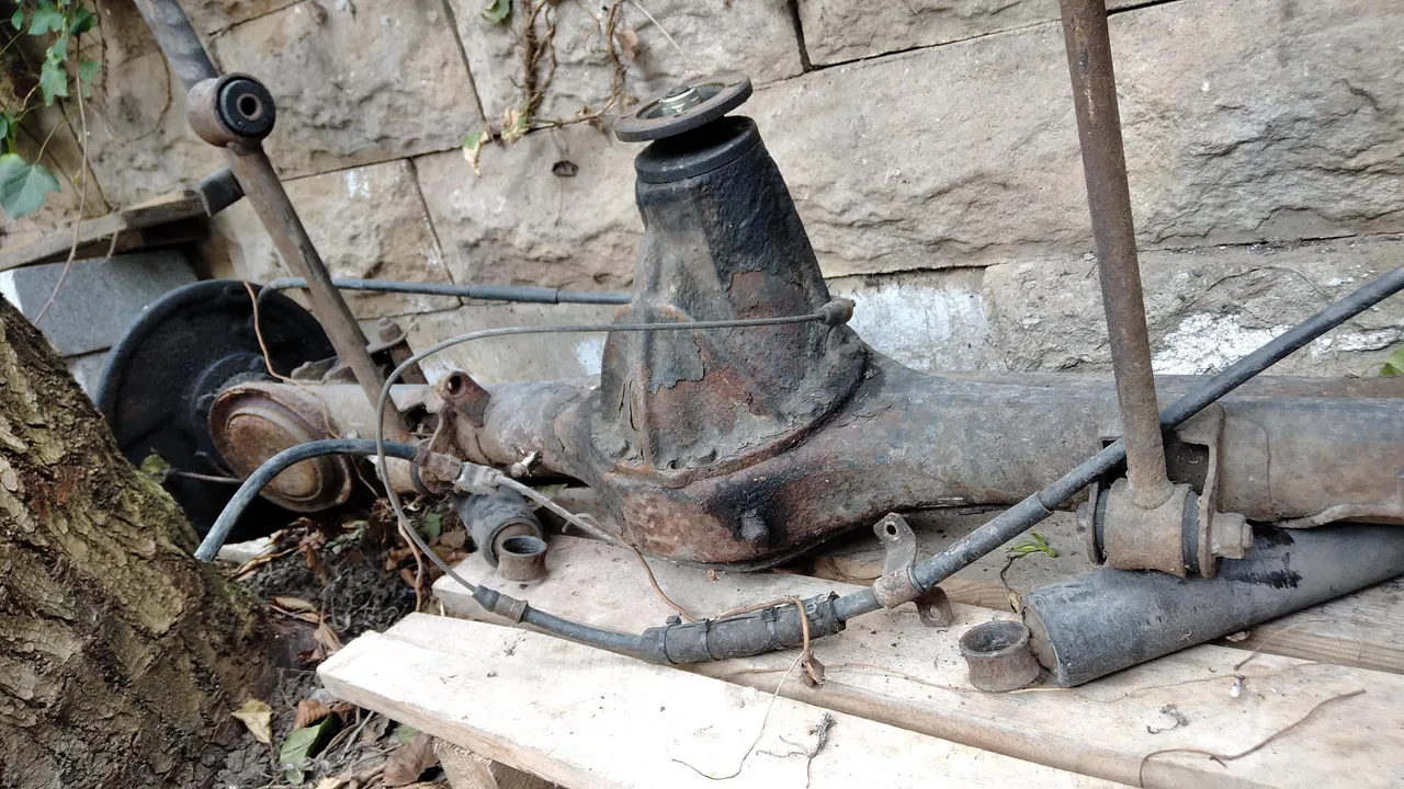 LADA Rear Axle Diff Cover by Majkl | Download free STL model ...