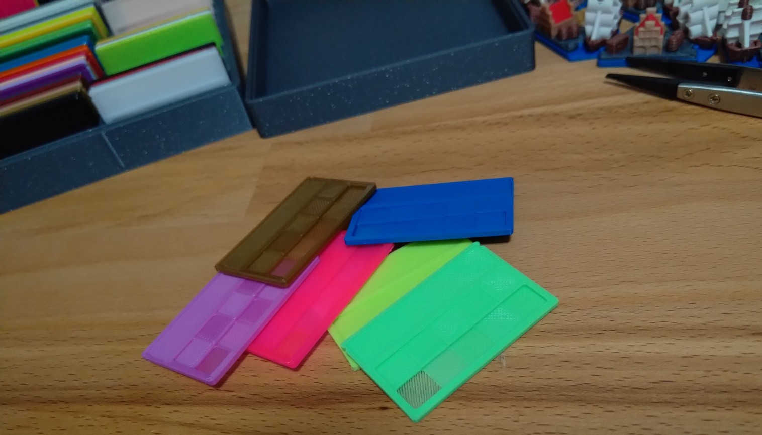 Filament swatch card with box and lid por Ben D | Descargar modelo STL ...