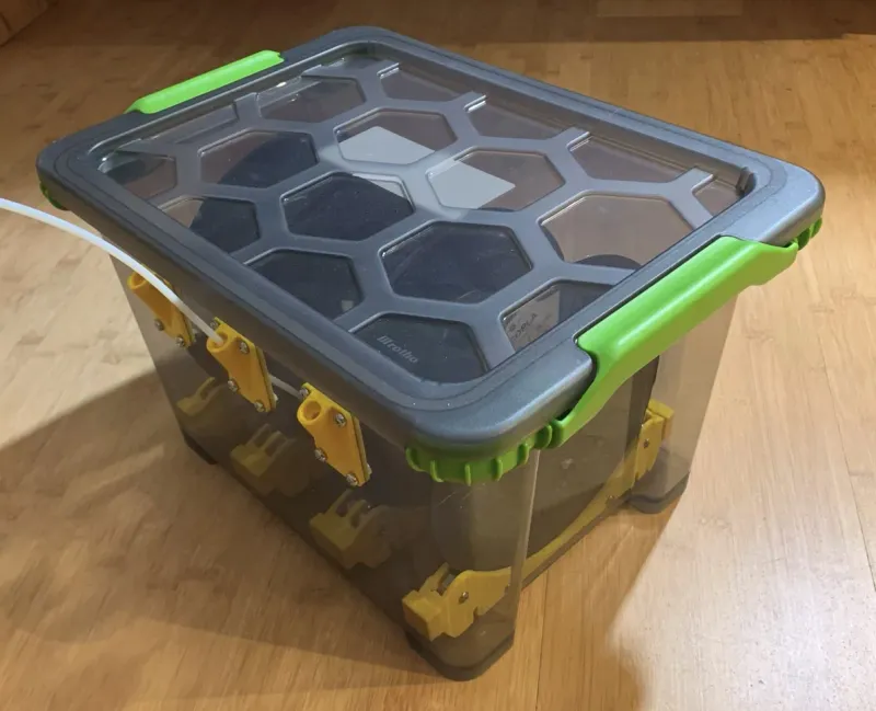Dry box for 3 filament rolls by DavidP | Download free STL model ...