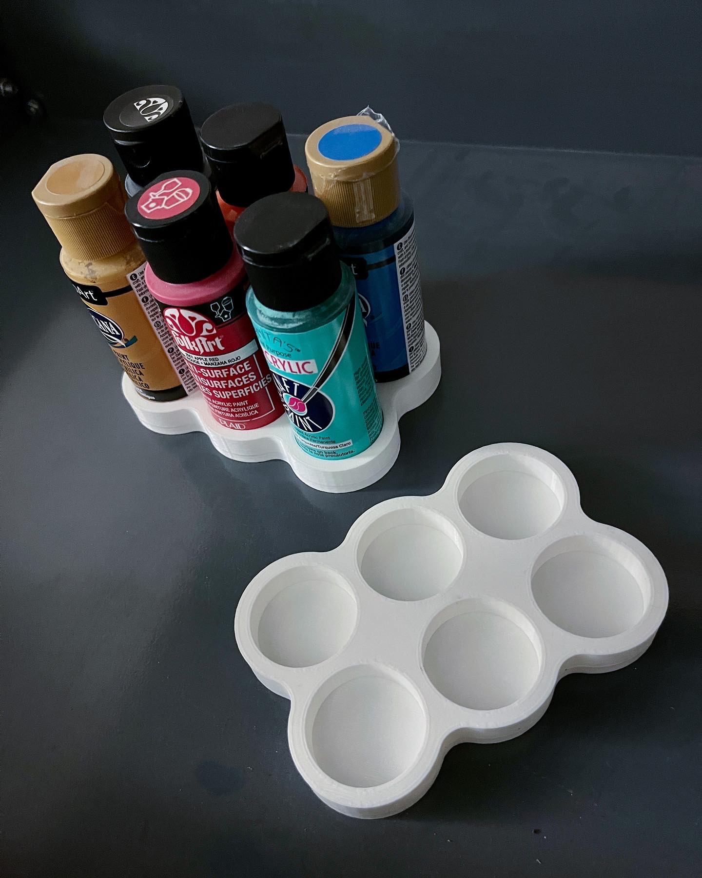 Craft Paint Organizer / Holder by physicalzero | Download free STL ...