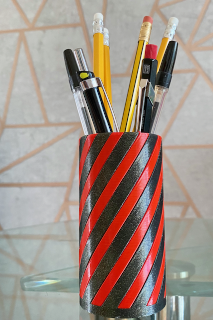 Twisty Pen Pot by Etzeitet | Download free STL model | Printables.com