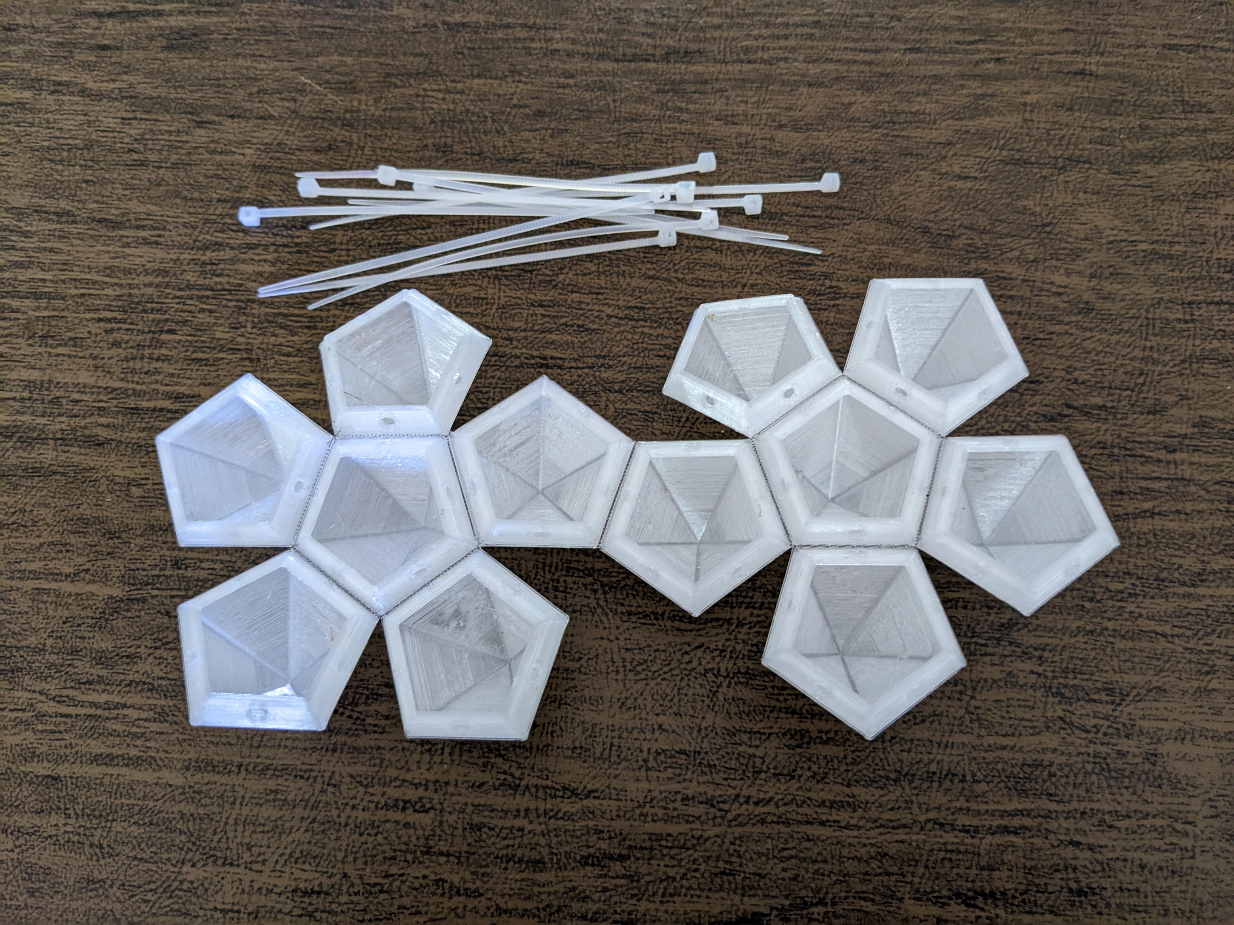 Folding Stellated Dodecahedron by GeekMomProjects | Download free STL ...