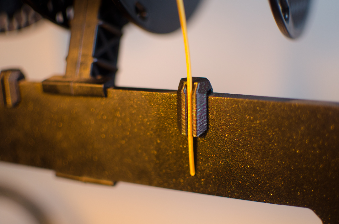 Your Color Change Buddy - dual color print filament manager by Clement ...