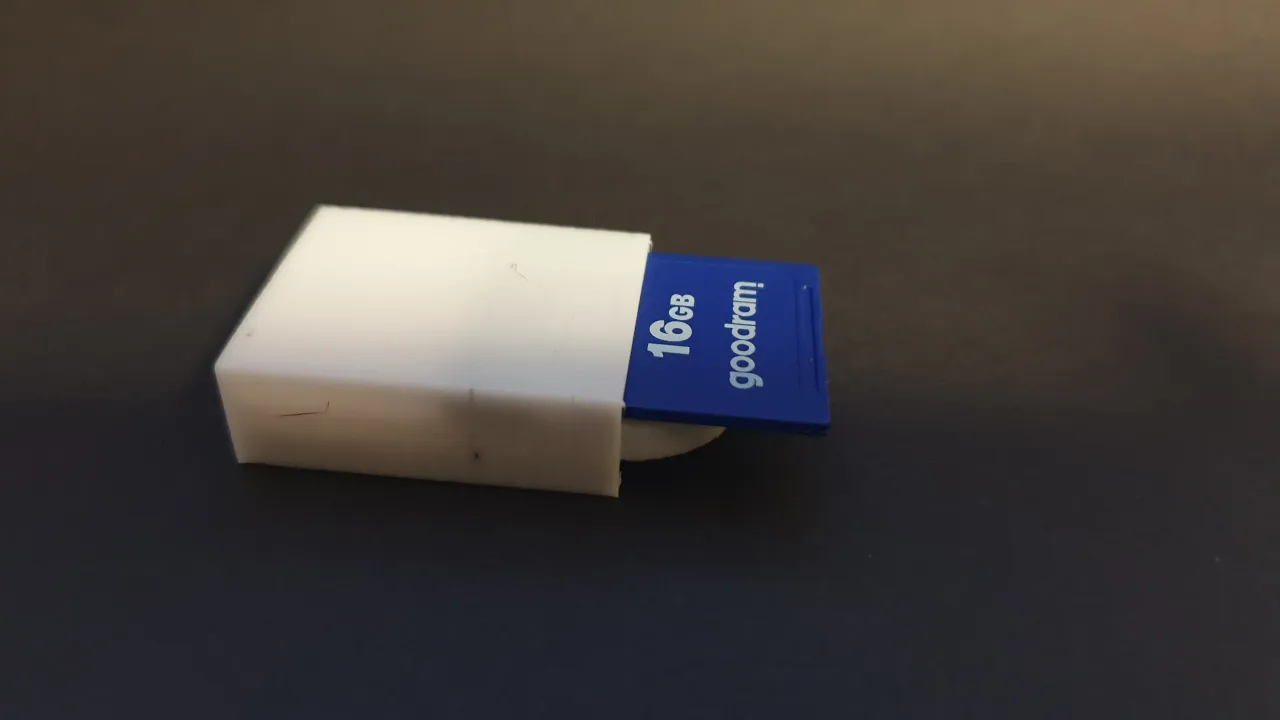 SD-Card Key chain Case by SDC | Download free STL model | Printables.com