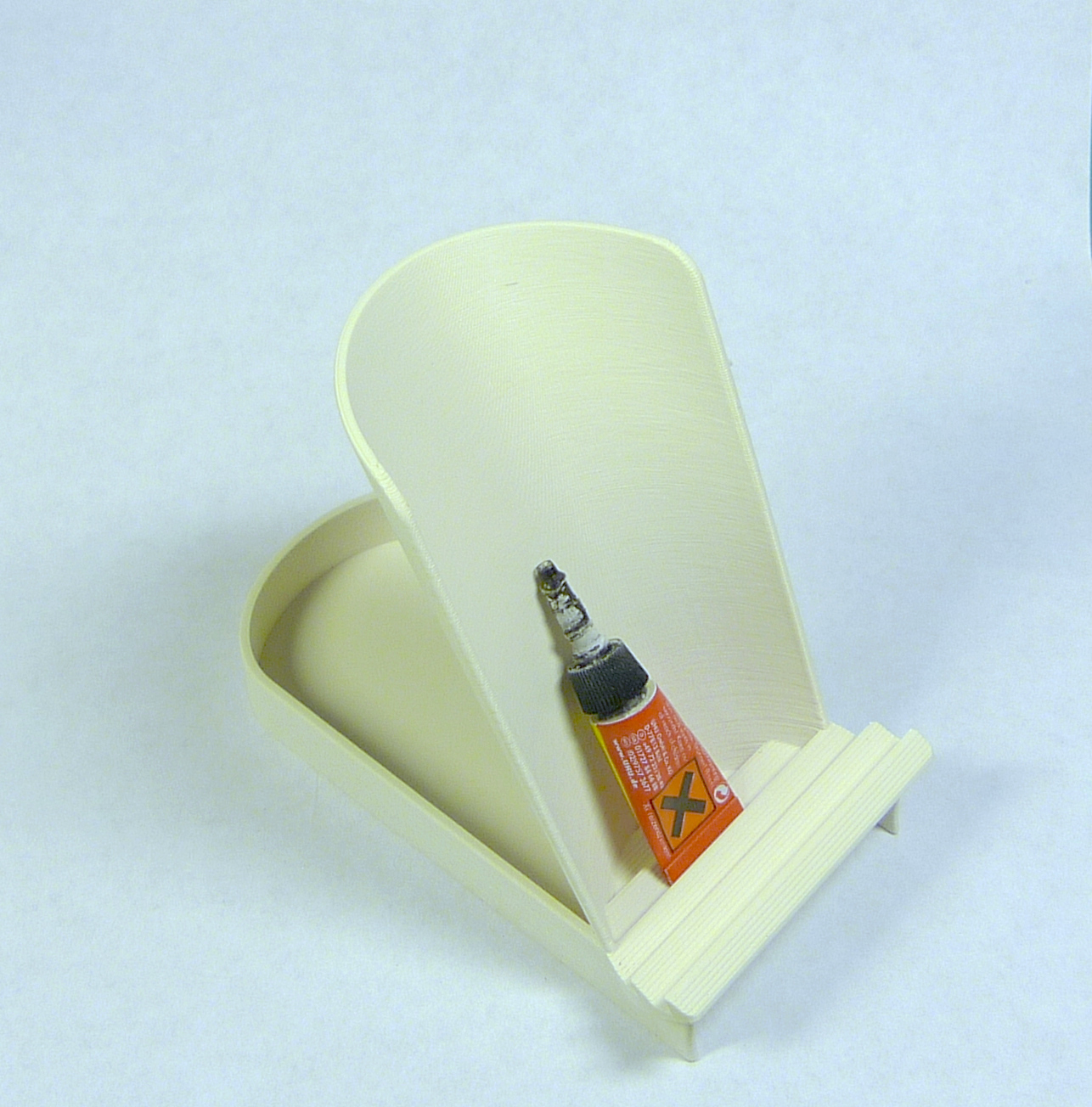 Adhesive stand, glue holder by Goto Dengo | Download free STL model ...