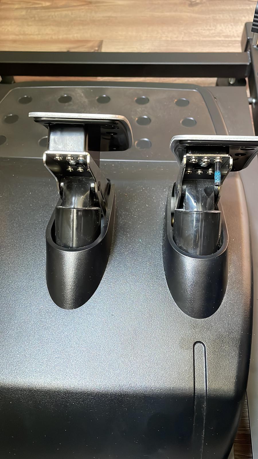 Logitech G29/G920/G923 Pedal Spacer by MM Bavaria | Download free STL ...