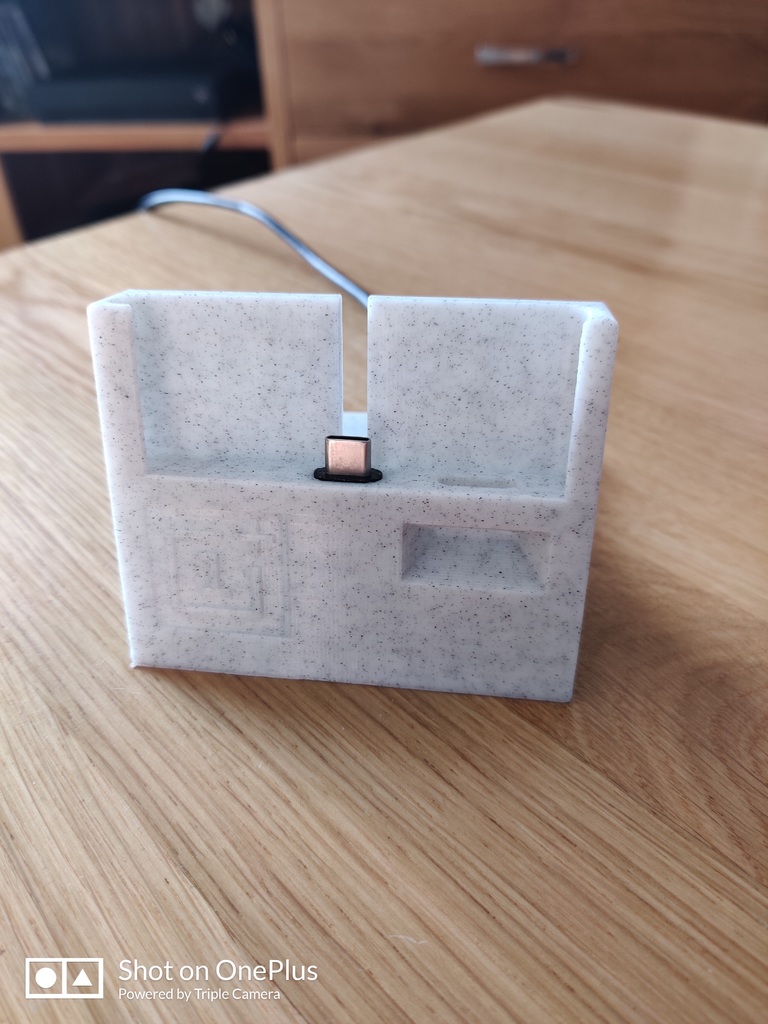 OnePlus 7 Pro Desk Stand / Phone Holder by ukwebb | Download free STL ...