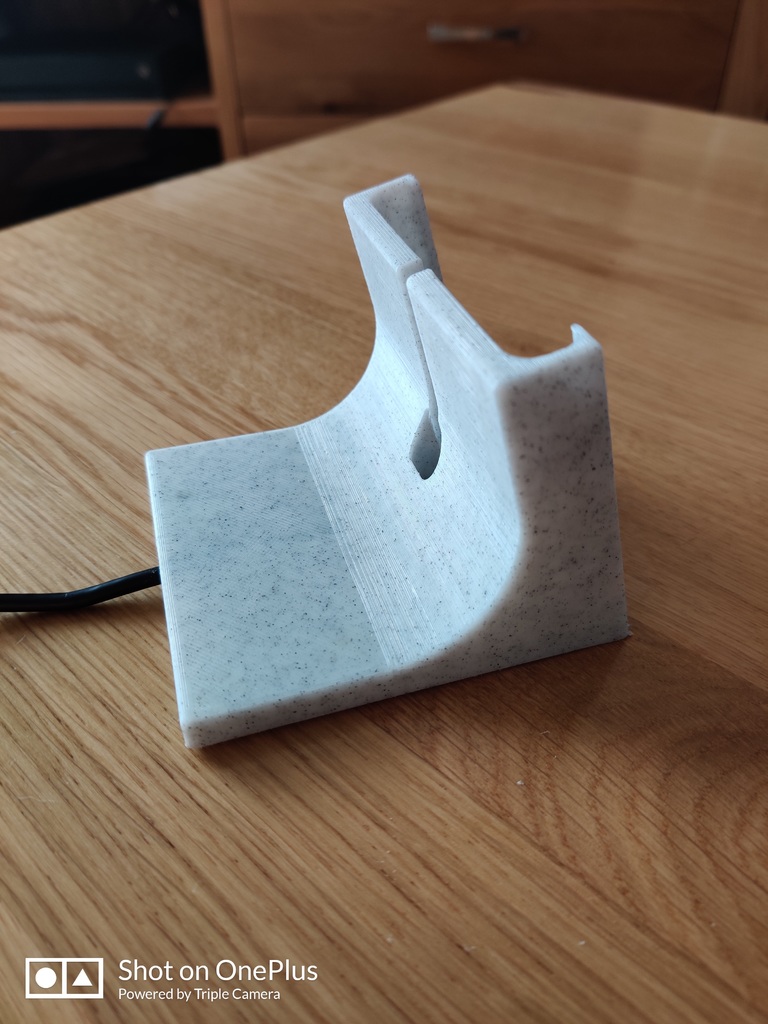 OnePlus 7 Pro Desk Stand / Phone Holder by ukwebb | Download free STL ...