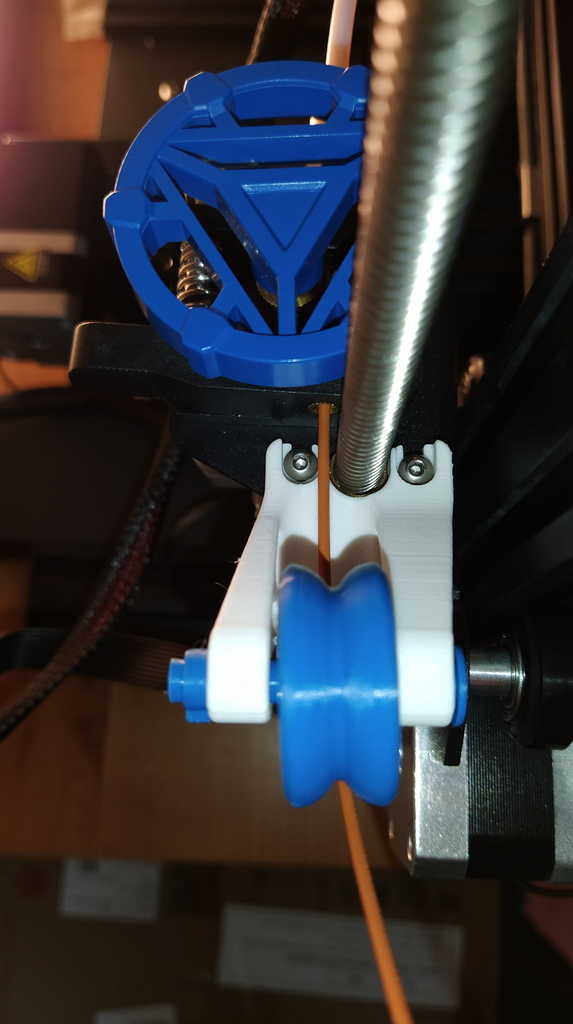 Ender 3 v2 / Pro Filament Guide Remix by Owex3D | Download free STL ...