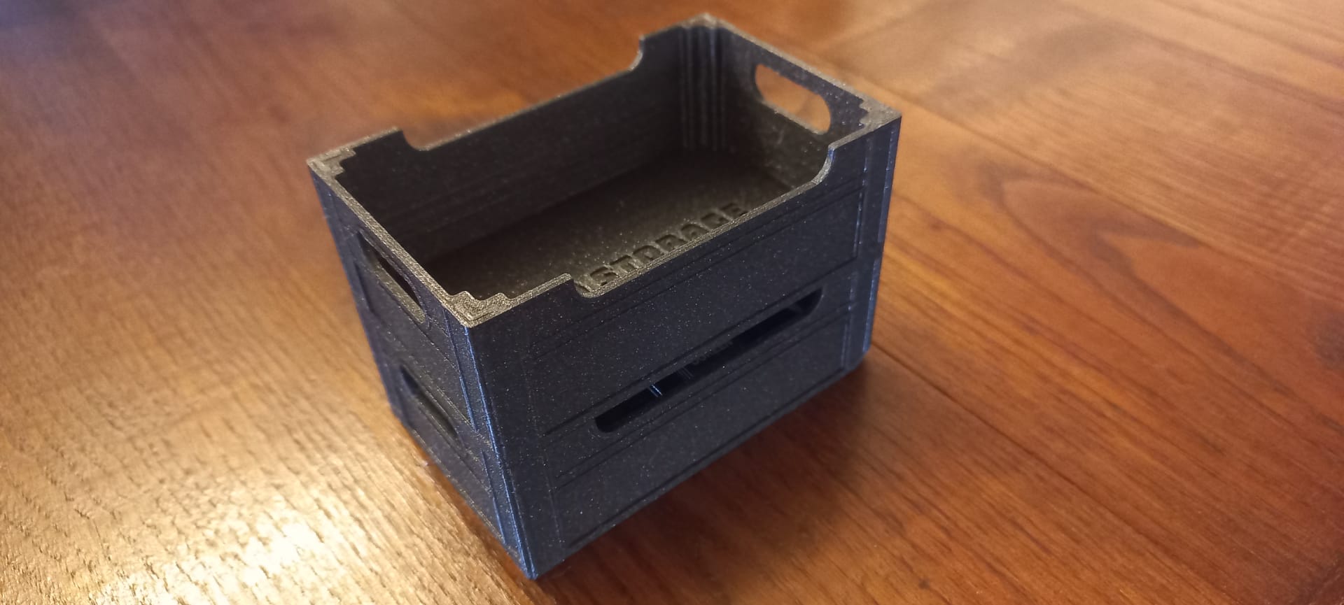 Data Storage Box by My 3D Prints | Download free STL model | Printables.com