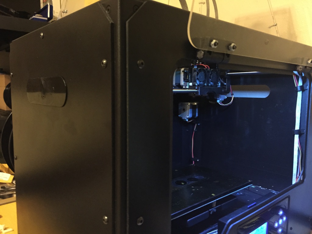 Flashforge Creator Pro Handle Cover by Jimbo | Download free STL model ...