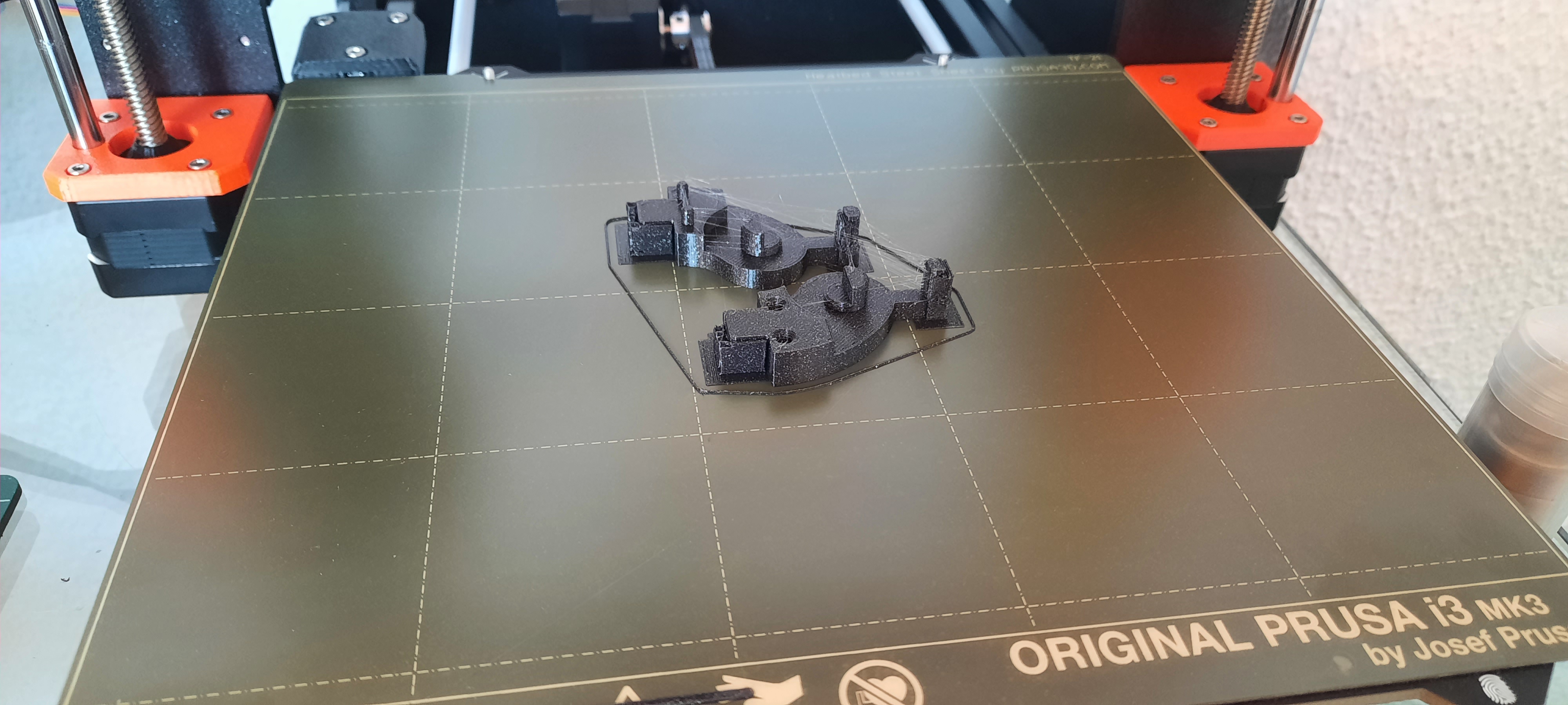 Parametric filament guide by xtrusion | Download free STL model ...