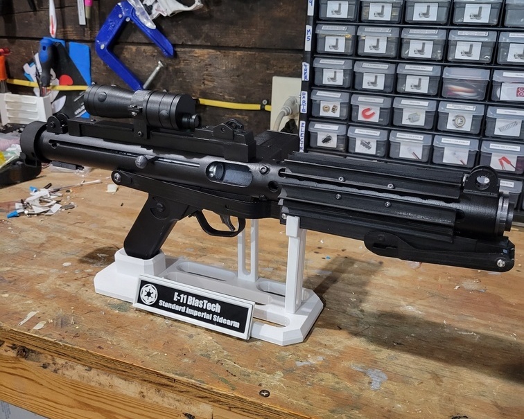 E-11 Blaster by mh319 Remixed with instructions, articulation, and bolt ...